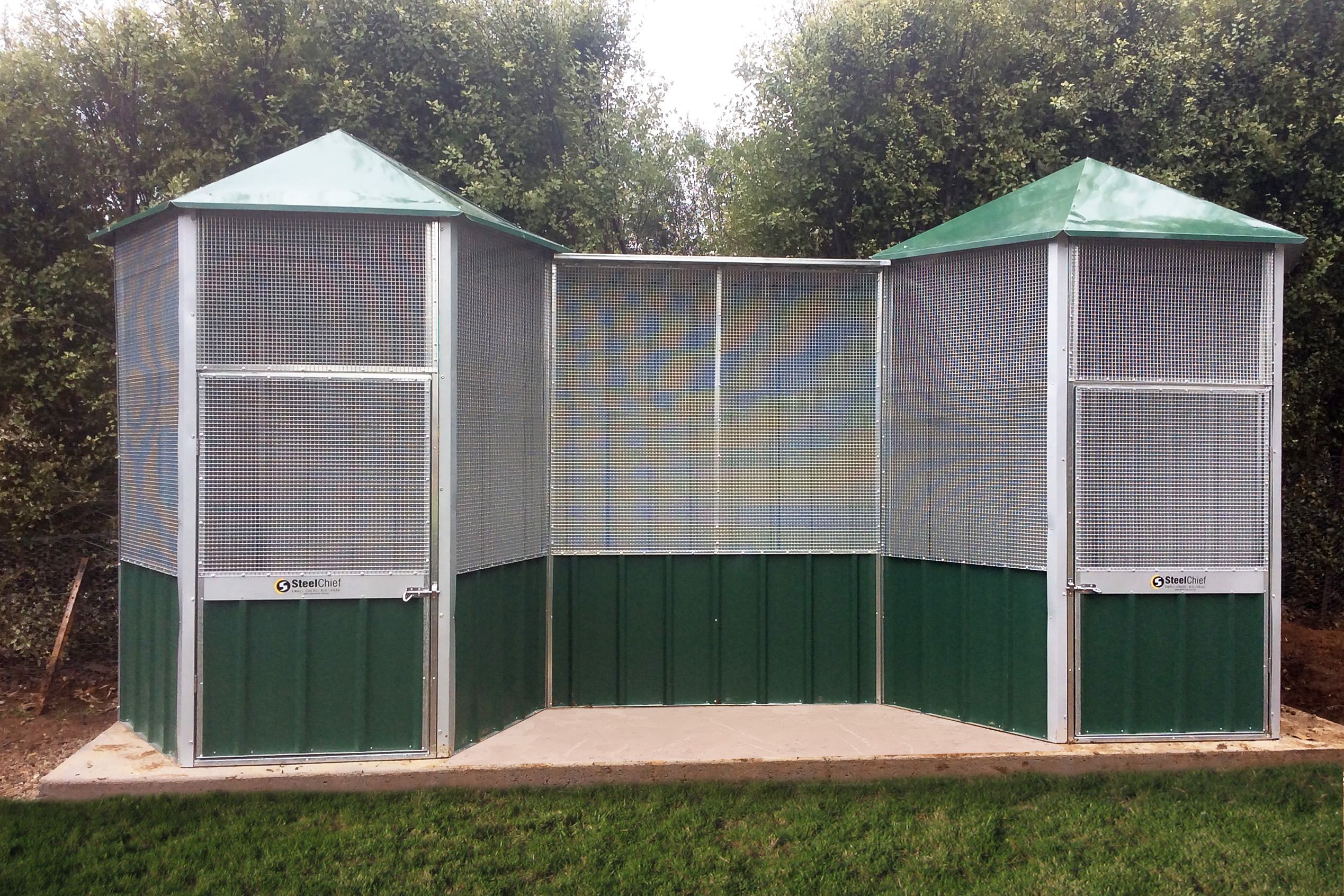 Hexagonal Bird Aviaries - Custom Made in Australia | SteelChief