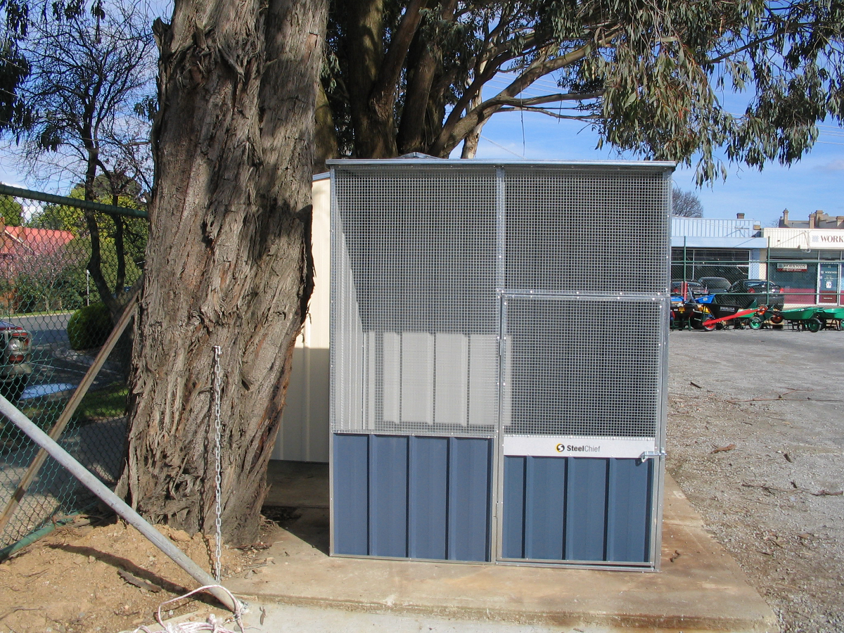 Bird Aviaries Photo Gallery - SteelChief