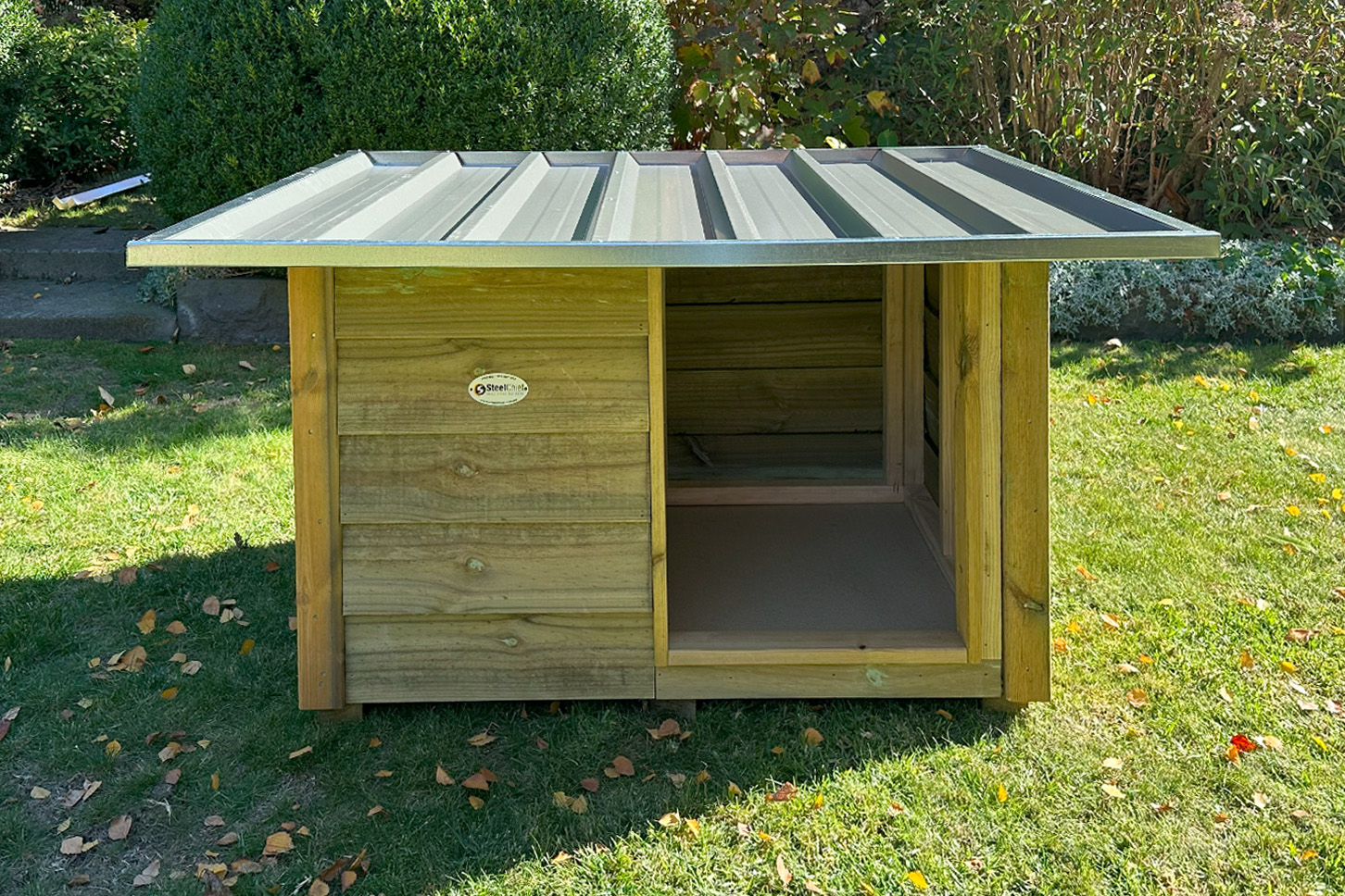 Timber Dog Kennel (Flat Roof) - SteelChief