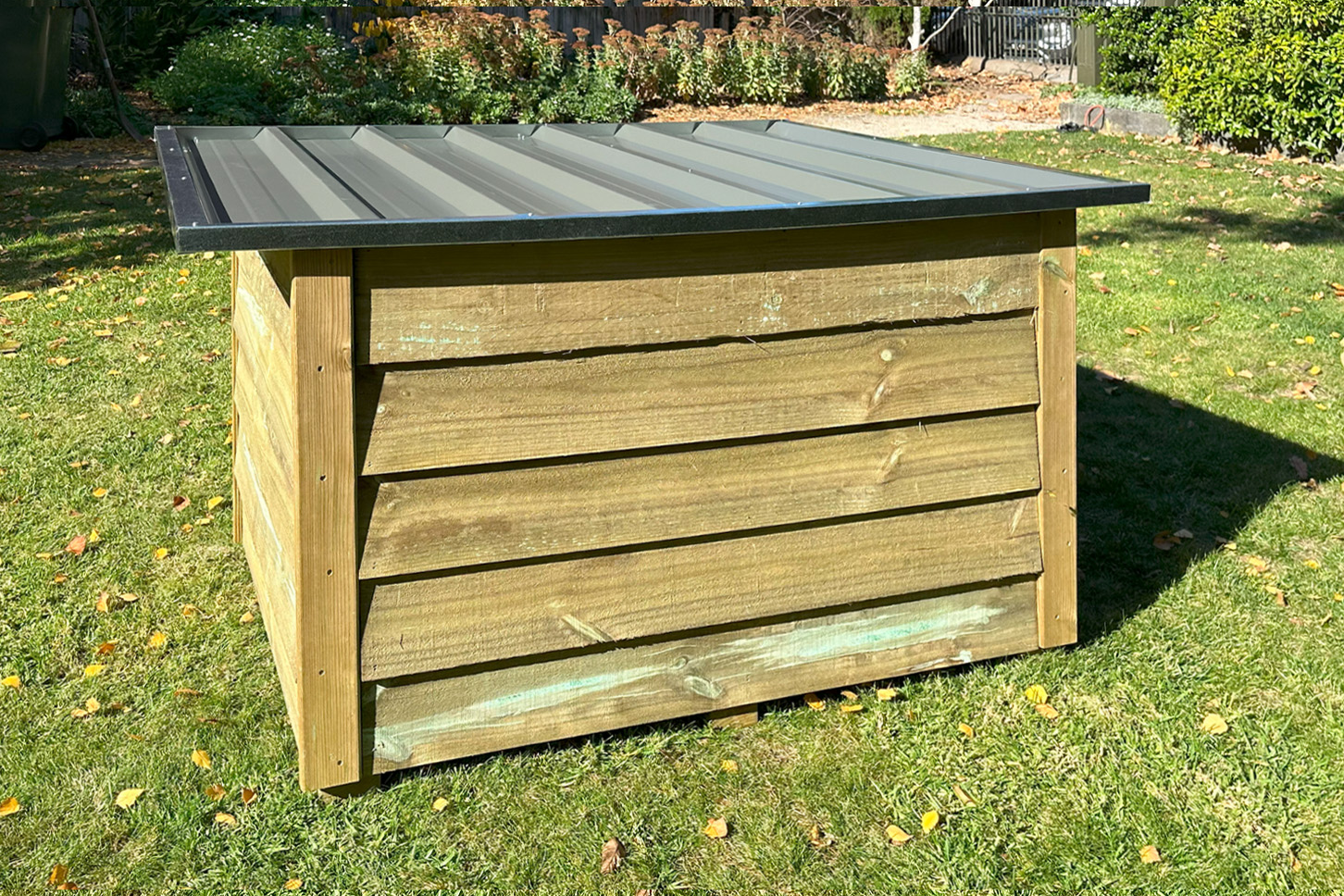 Timber Dog Kennel (Flat Roof) - SteelChief