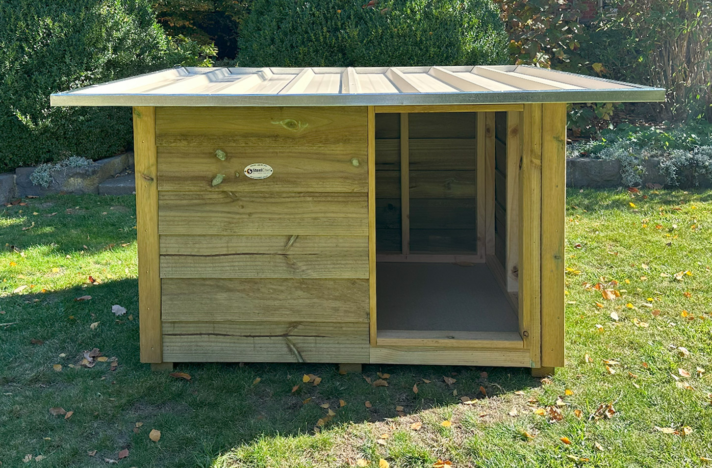 Timber Dog Kennel (Flat Roof) - SteelChief