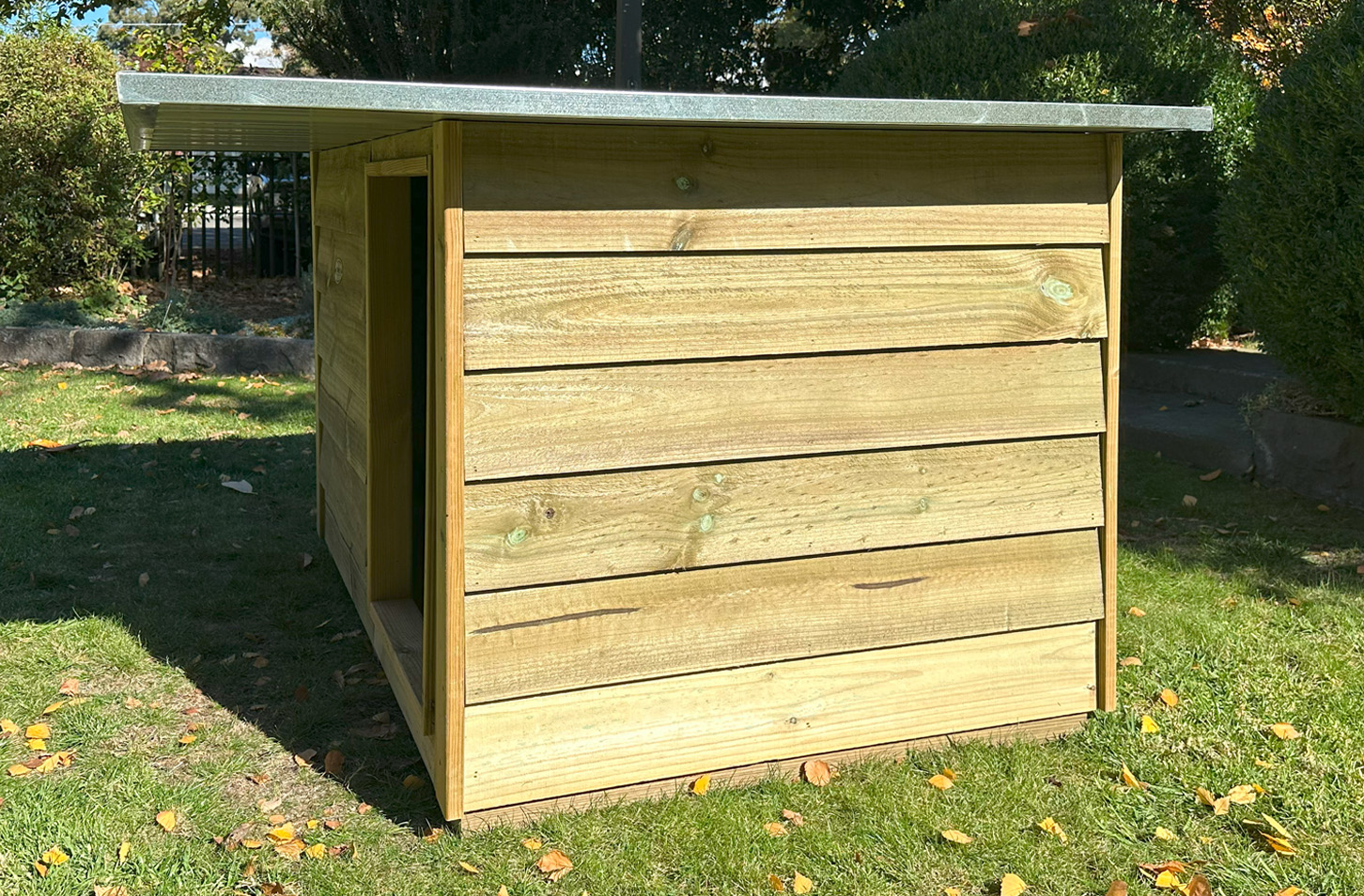 Timber Dog Kennel (Flat Roof) - SteelChief